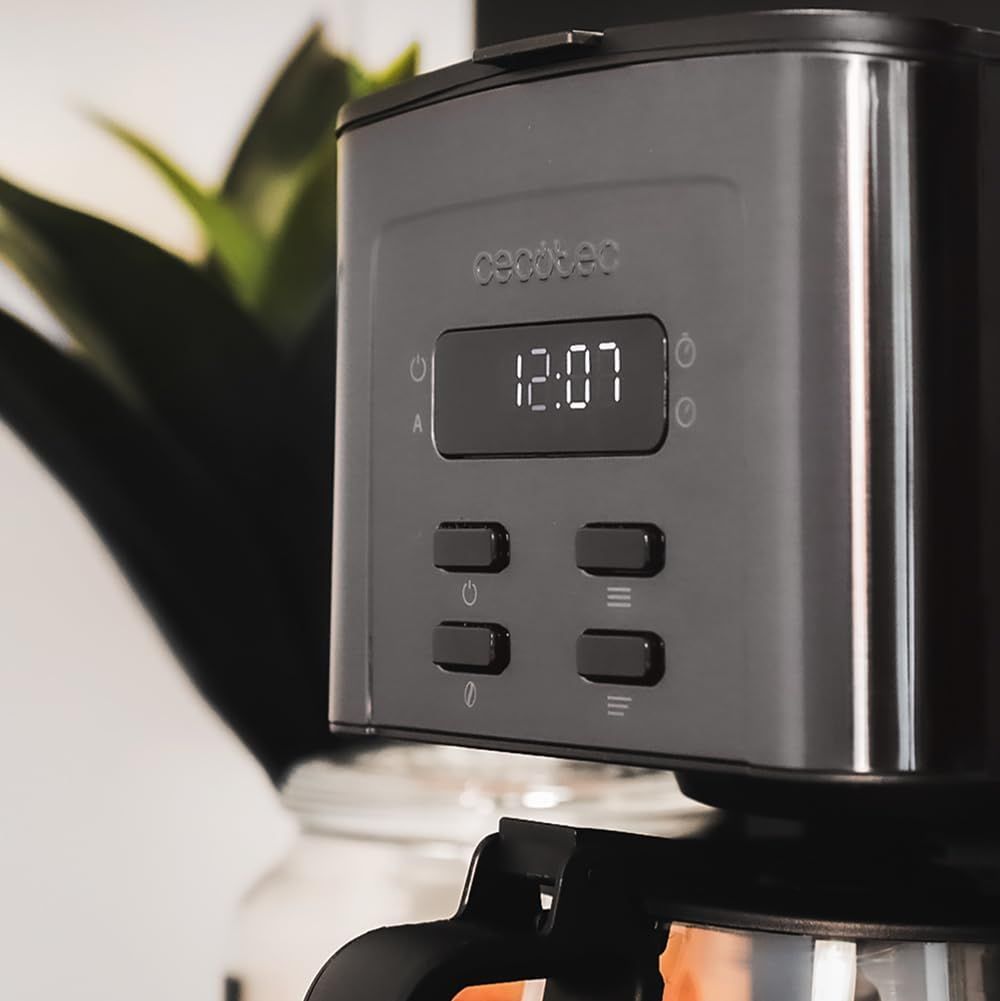 Cecotec 01722 Digital drip-coffee machine for 12 cups - Zigzag